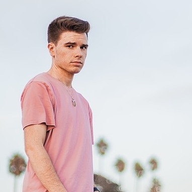 cody_visuals | Twitter, Instagram, TikTok, Twitch | Linktree