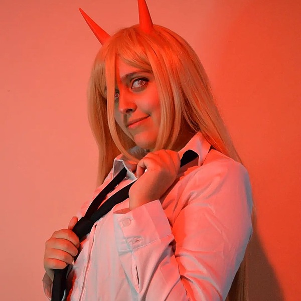 aichan.cosplay | Instagram, TikTok | Linktree
