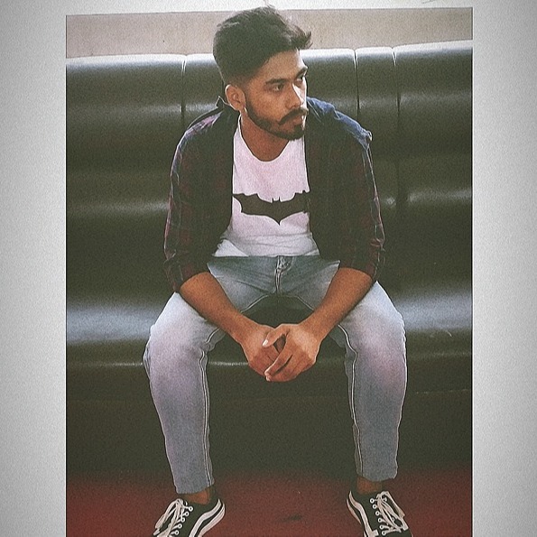 Kunwar mayank | Twitter, Instagram, YouTube, Facebook | Linktree