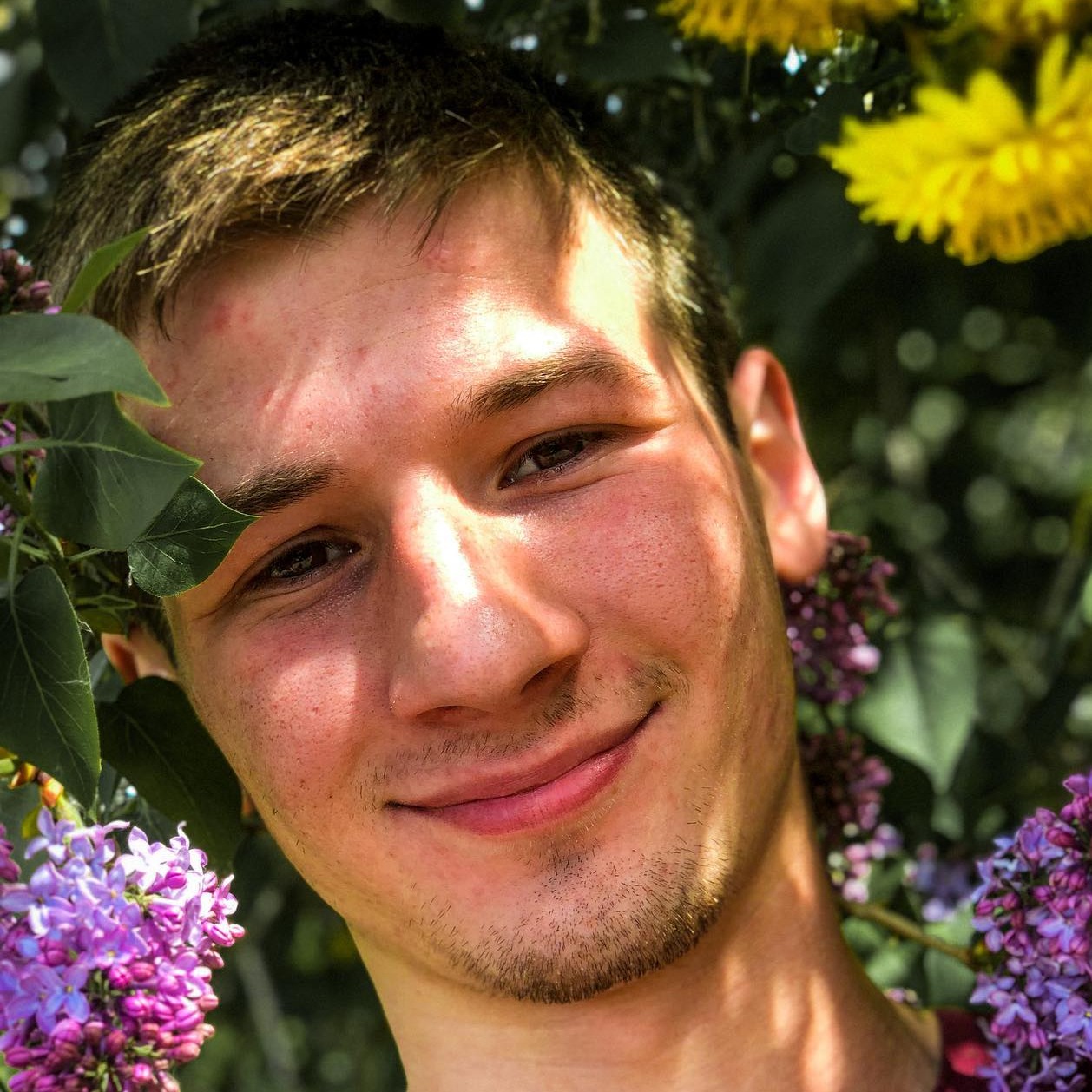 Rainbow James | Twitter, Instagram | Linktree