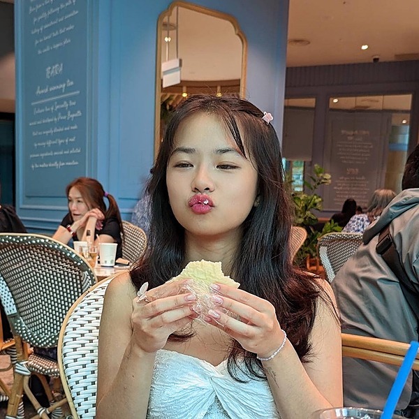 fivefootsmol | Instagram, TikTok, Twitch | Linktree