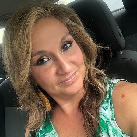 Sandra Lopez | Instagram, Facebook | Linktree