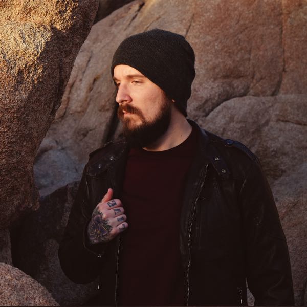 The Calico Wolf | Instagram, Facebook | Linktree