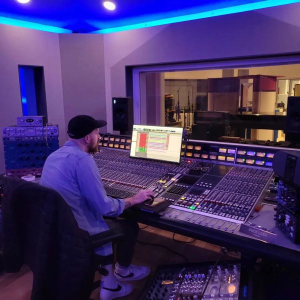 Connor Priest | Twitter, Instagram | Linktree