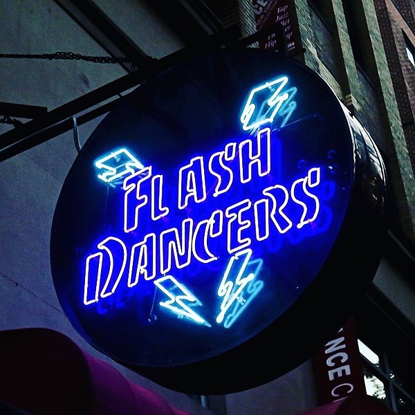 FlashDancers NYC - Best Strip Club NYC | Linktree