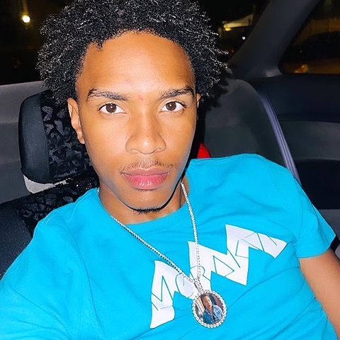 Invincible_Quan | Twitter, Instagram, Twitch | Linktree