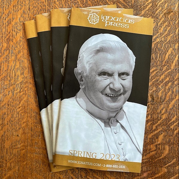 ignatius_press | Twitter, Instagram, Facebook | Linktree