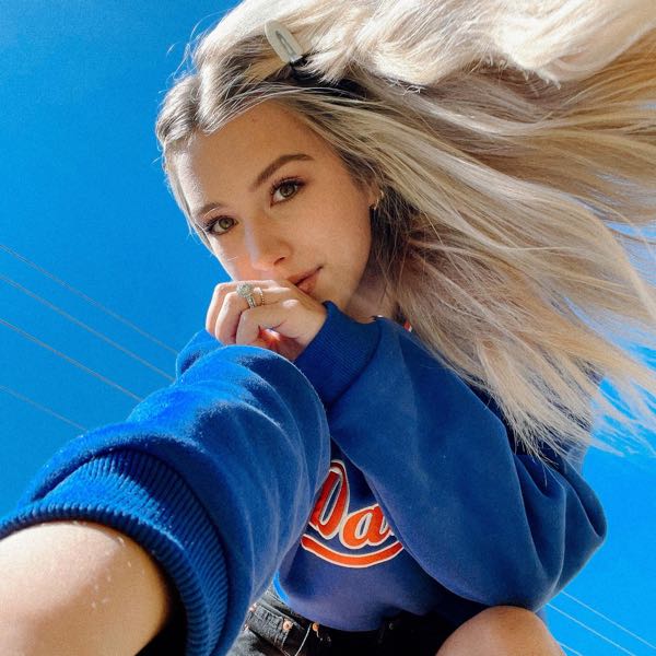 Carly Blomfield | TikTok | Linktree