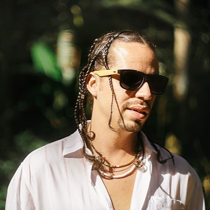 Olá, sou o Victor de Mello 🤙 | Instagram, Spotify | Linktree