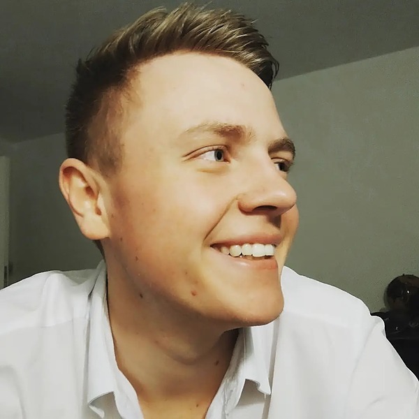 Daniel Costello | Instagram | Linktree