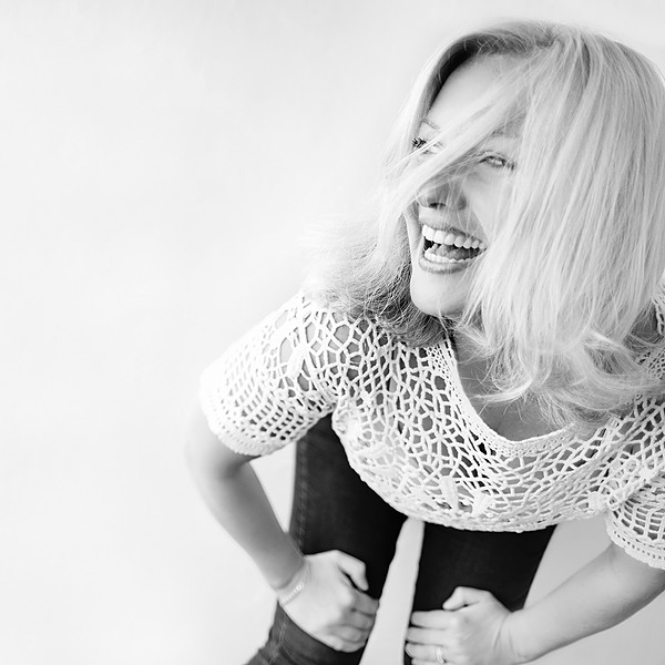 Amy Loftus - Listen on Spotify, Apple Music - Linktree