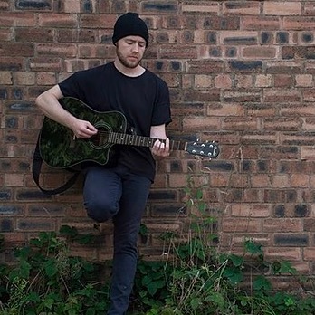 Samhollymanofficial | Facebook, TikTok, Twitch | Linktree