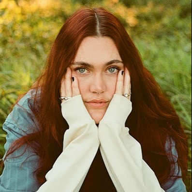 Hunter Blu | Instagram, Facebook | Linktree