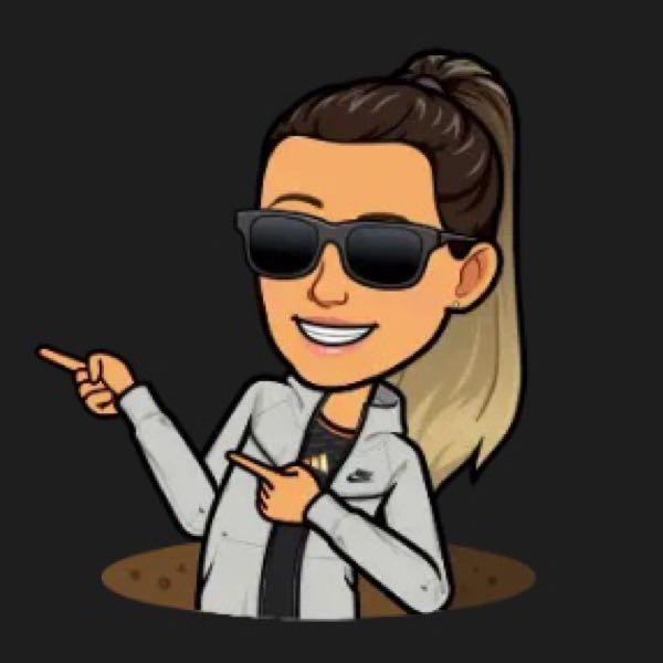 Anna | TikTok, Twitch | Linktree