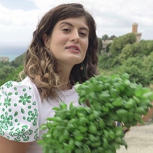 Claudia Romeo | Instagram, Facebook, TikTok | Linktree