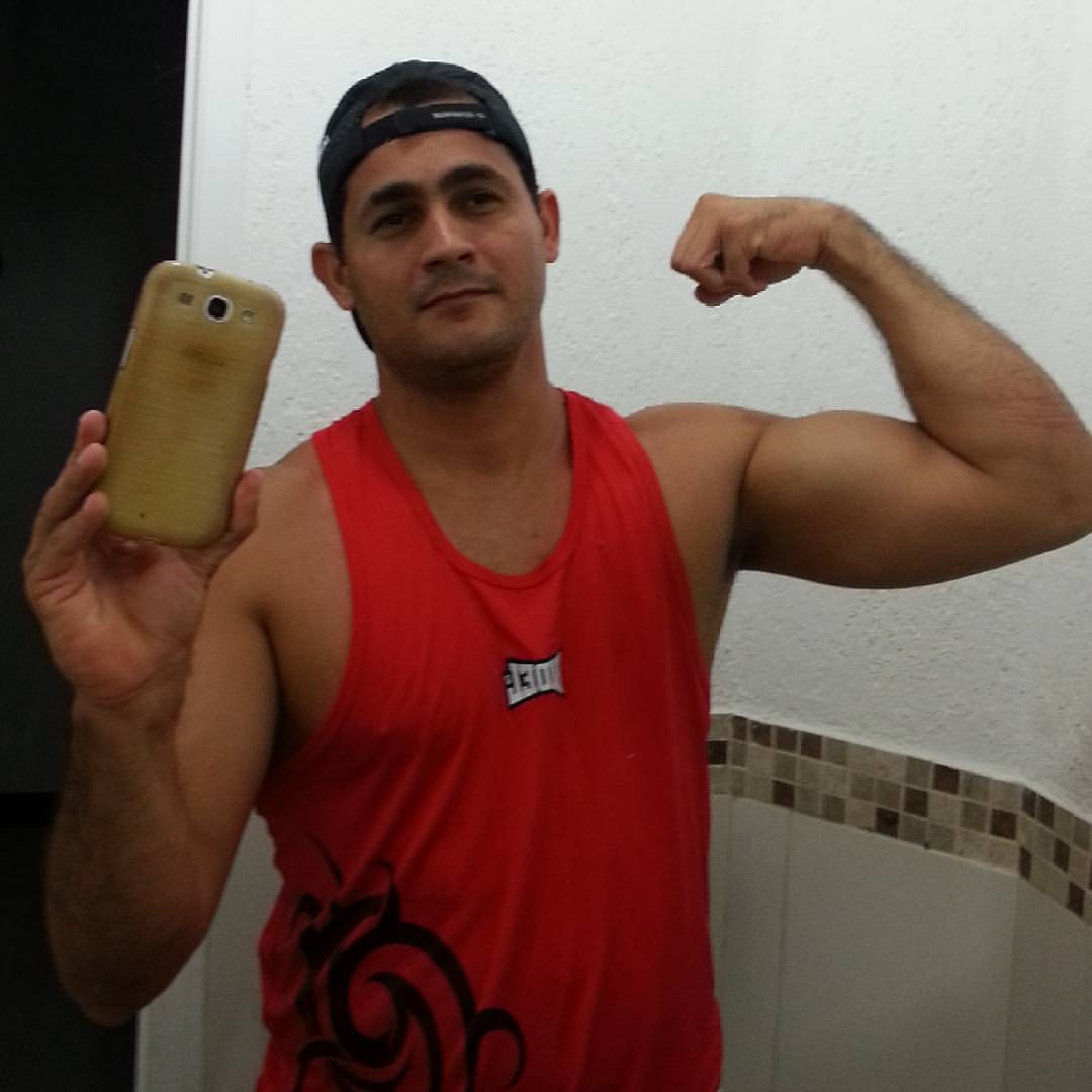 Tushia | Twitter, Instagram, Facebook | Linktree