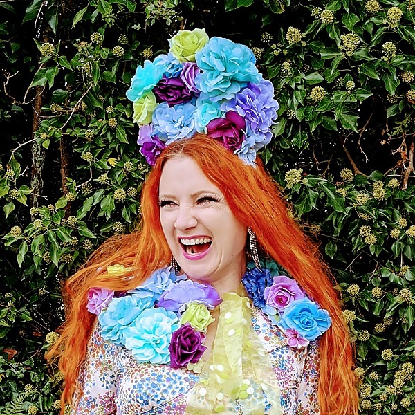 Taryn De Vere Twitter Instagram Tiktok Linktree