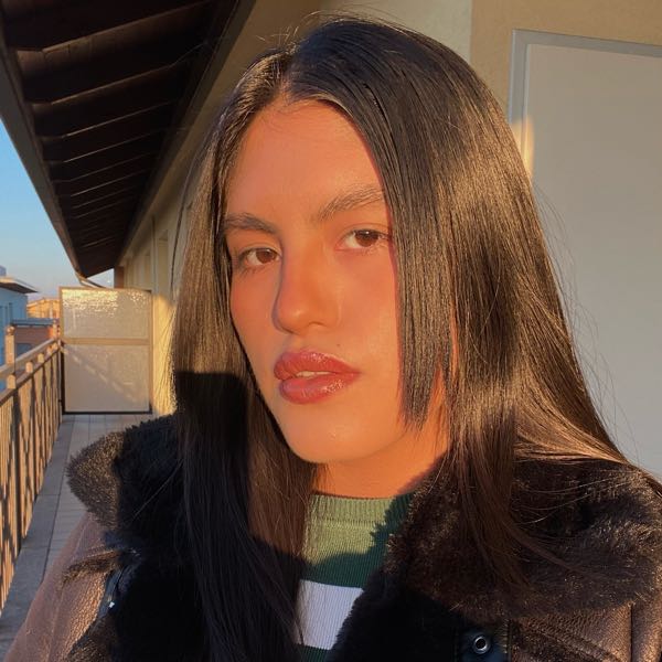 DANIELA LOPEZ | Instagram, TikTok | Linktree