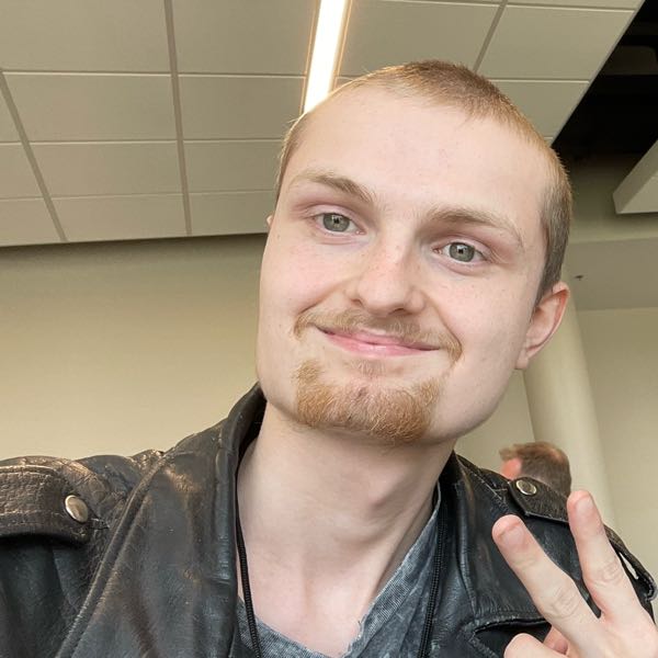 Caleb Robertson | Instagram | Linktree