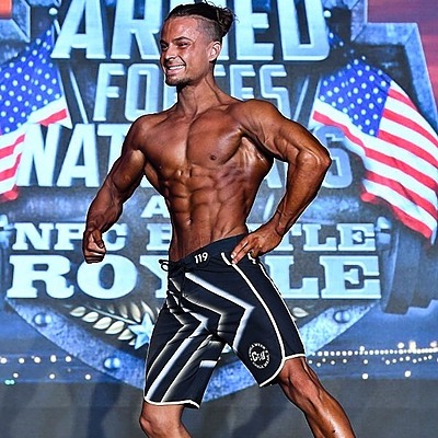 ianburch_fit | Instagram, TikTok | Linktree