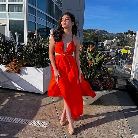 Julia Garcia | Instagram, Facebook, TikTok | Linktree