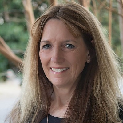 Robin Ruddy | Instagram, Facebook | Linktree