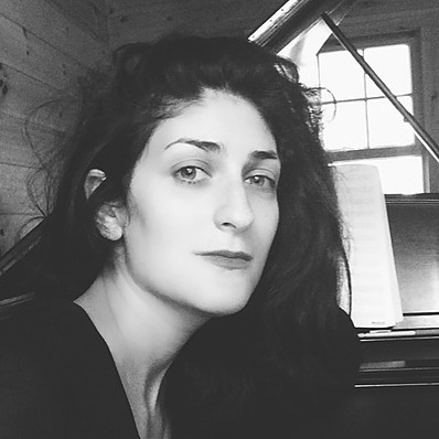 Michelle Ross | Twitter, Instagram | Linktree