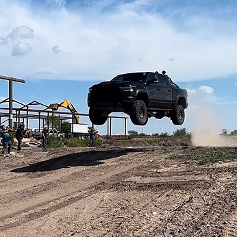 CHUY RMZ | Instagram, Facebook, TikTok | Linktree