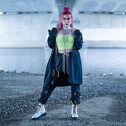 MISCHA | Instagram, Facebook, TikTok | Linktree