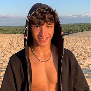 Clément | Instagram, TikTok | Linktree