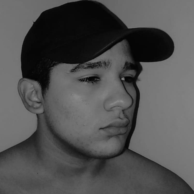 @Roier | Twitter, Instagram, TikTok, Twitch | Linktree