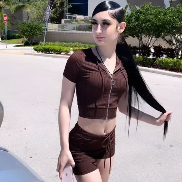 FamousKaya | Linktree