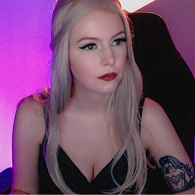 vanilly | Twitter, Instagram, TikTok, Twitch | Linktree